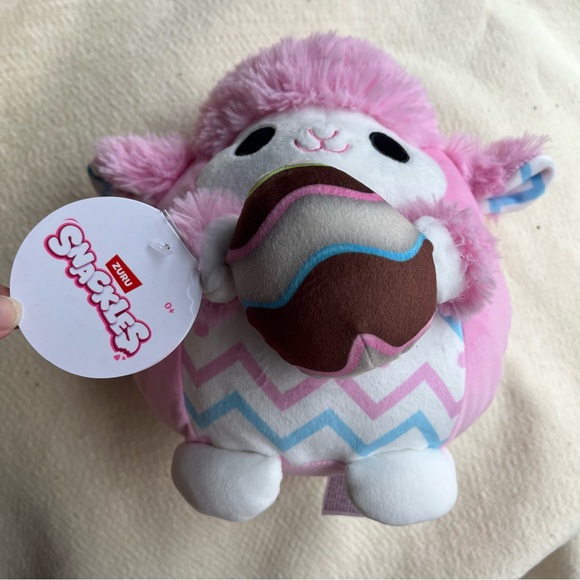 Zuru | Toys | Zuru Snackles 8 Anna Pink Sheep Plush Easter Edition Nwt ...
